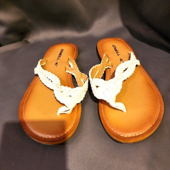 O'Neill | Shoes | Oneill Womens Slip On Casual Thong Flip Flops Sandals Braided Leather Size 65 ...